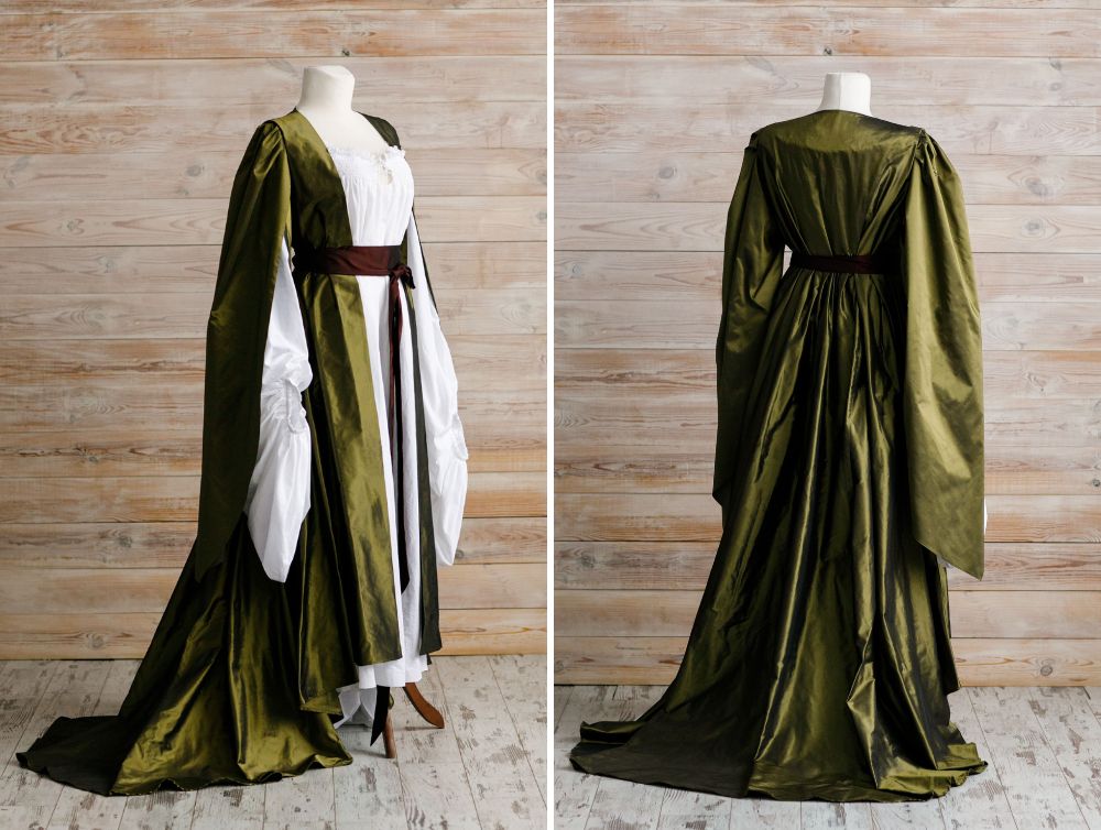 Lucille Sharpe gown Crimson Peak | DressArtMystery